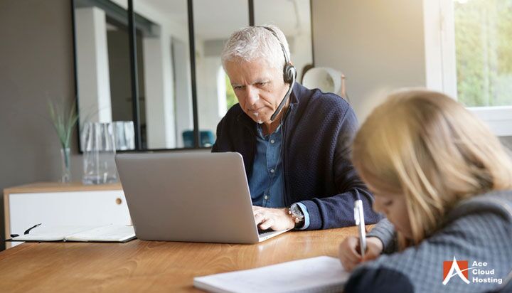 Enables Remote Working For Small Businesses with Cloud Computing